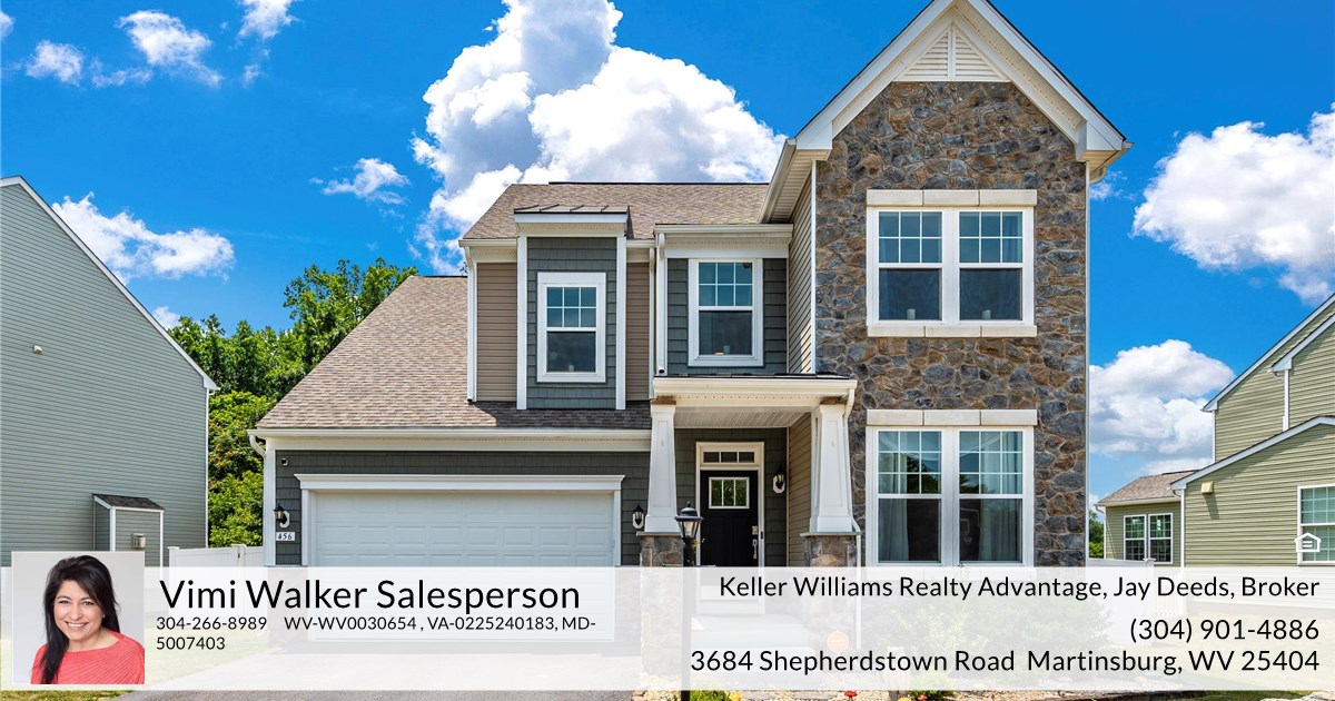 456 Flight O Arrows Way, Martinsburg, WV 25403