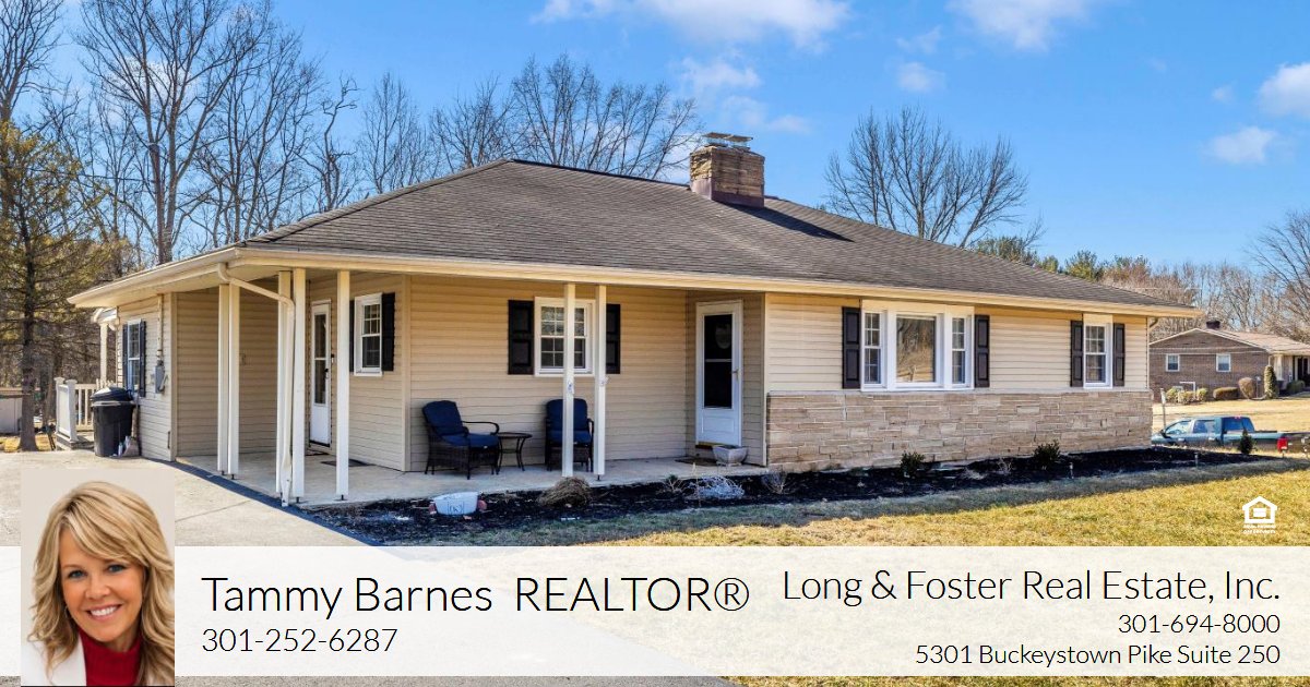 20403 Old Forge Rd, Hagerstown, MD 21742